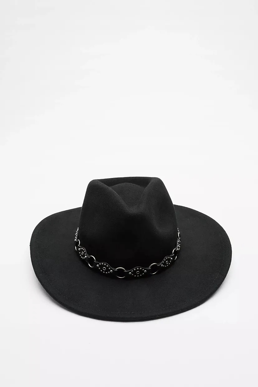 Zara and Mango collection of hats to incorporate this fall - Foto 4 de 8