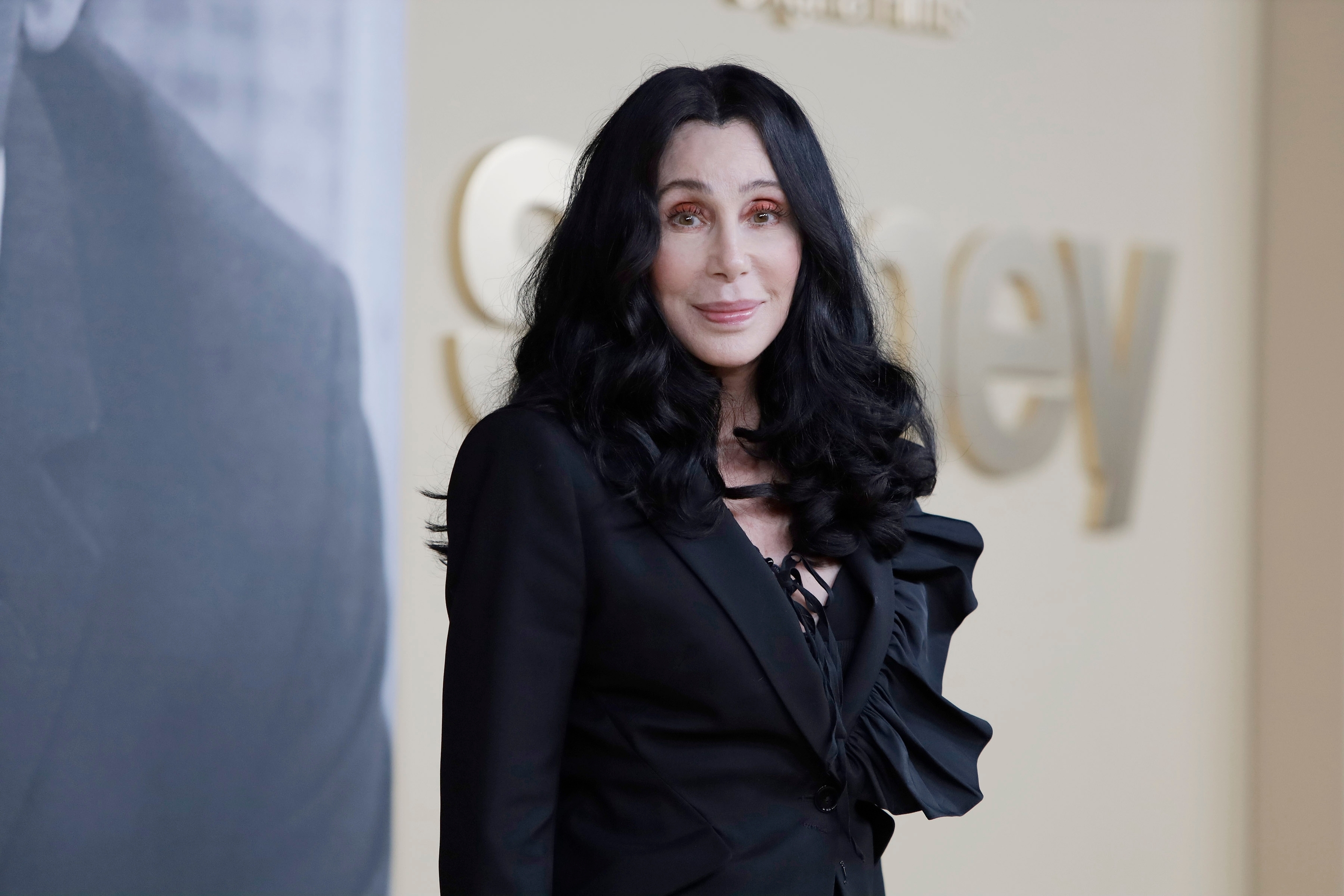 Cher treated fans to a medley as she headlined the Victoria's Secret ...