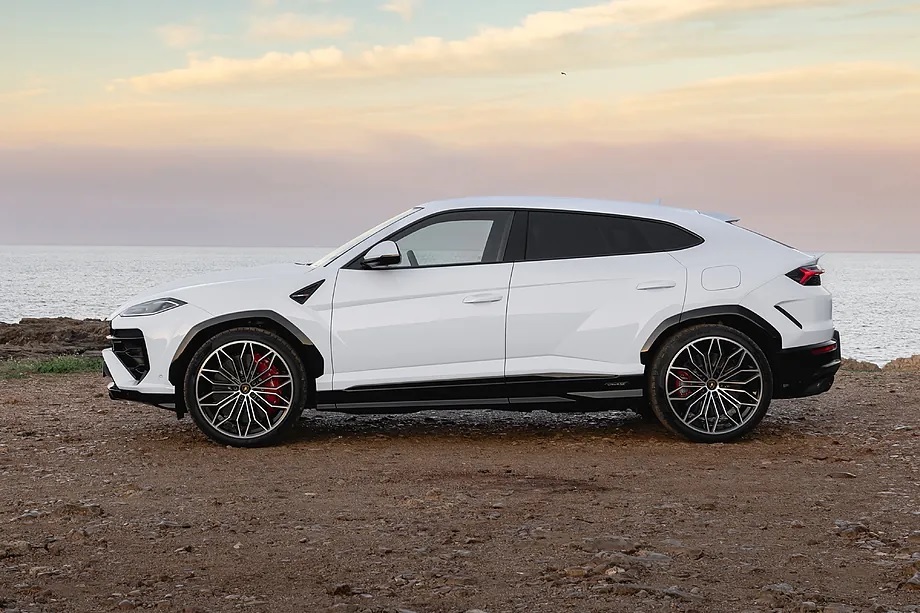 Lamborghini Urus SE: The first Plug-in Hybrid Super SUV - Foto 2 de 11