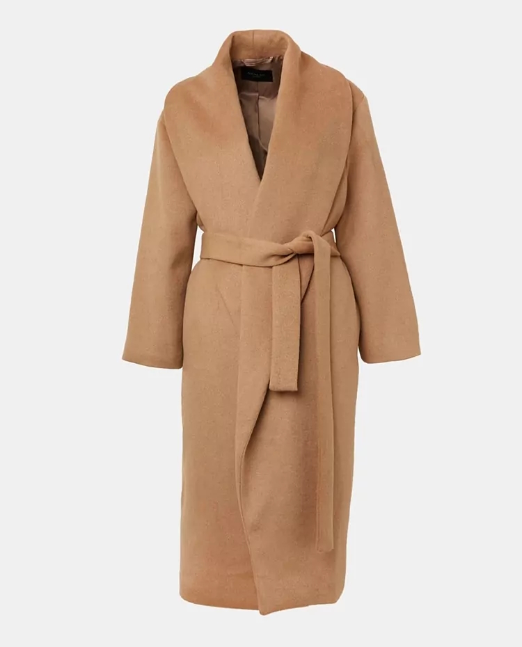 Camel wool coat with tuxedo collar by Woman for El Corte Inglés - Foto ...