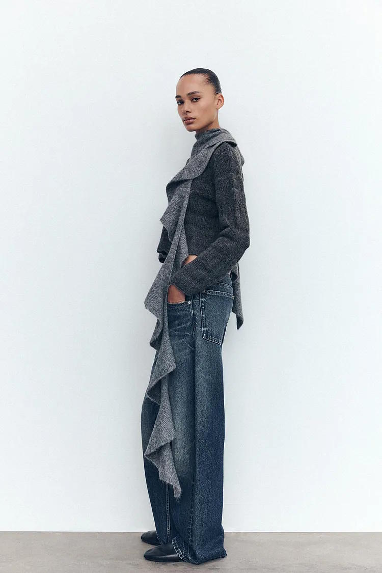 How to wear and combine scarves this winter: 6 options from Zara and Mango